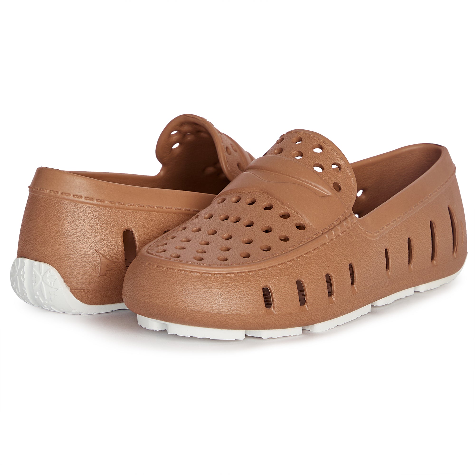 Kid’s Prodigy Driver Foam Shoe | Tan/Bright White – Floafers